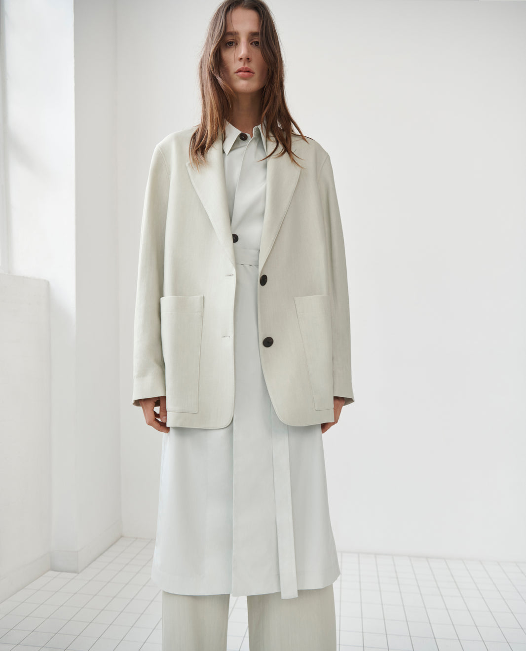 W A23 LOOK 1