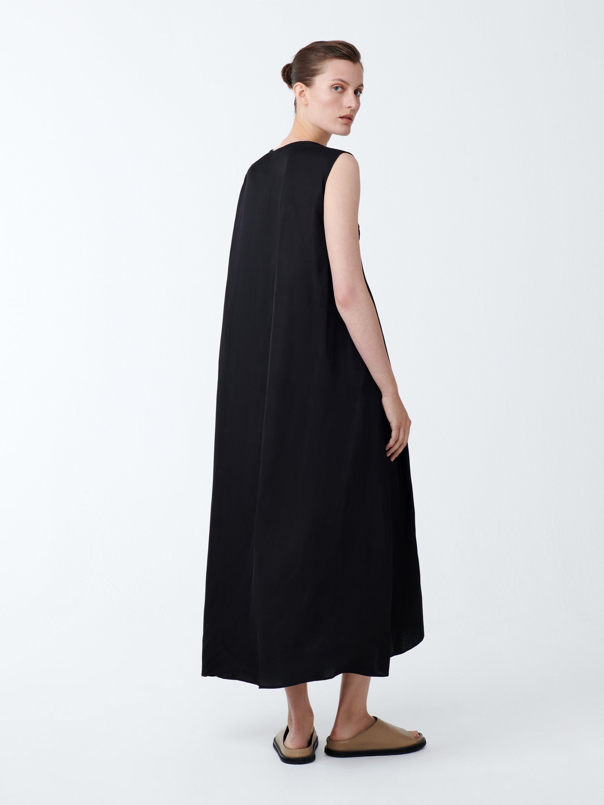 Beck Dress in Black– Studio Nicholson