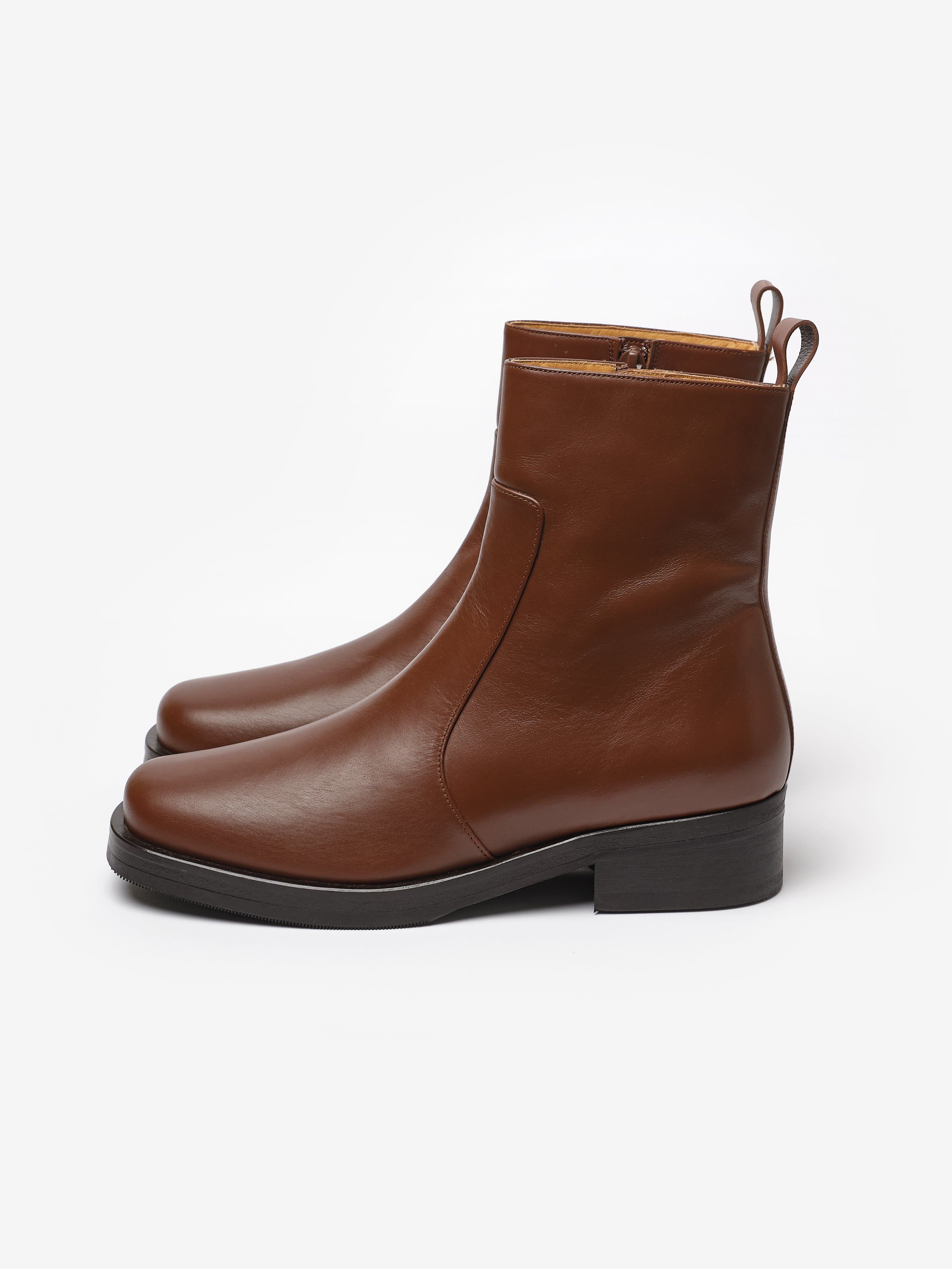 Women's Square Boot in Whiskey– Studio Nicholson
